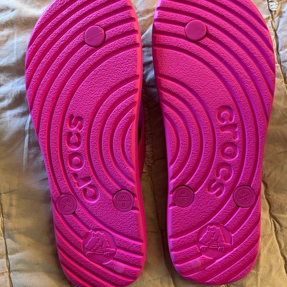CROCS | Shoes | Crocs Vibrant Pink Flip Flops | Poshmark